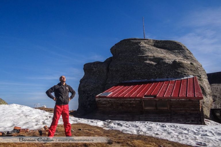 Cele 14 vârfuri de peste 2500 de metri din România, Munti - Aventura in ...
