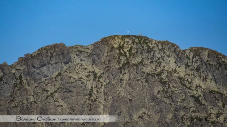 Cele 14 vârfuri de peste 2500 de metri din România, Munti - Aventura in ...