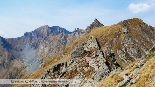 Cele 14 vârfuri de peste 2500 de metri din România, Munti - Aventura in ...