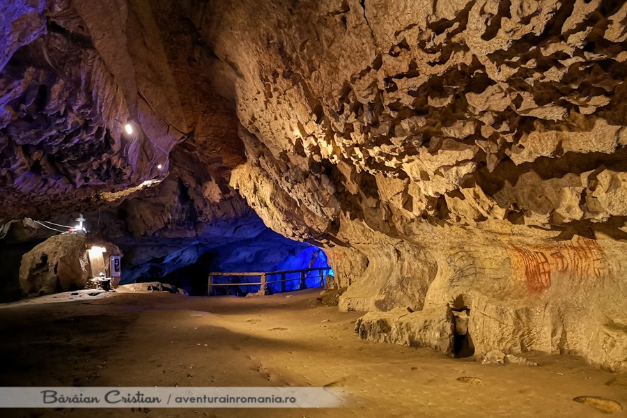 Peștera Bolii, Peșteri - Aventura în România