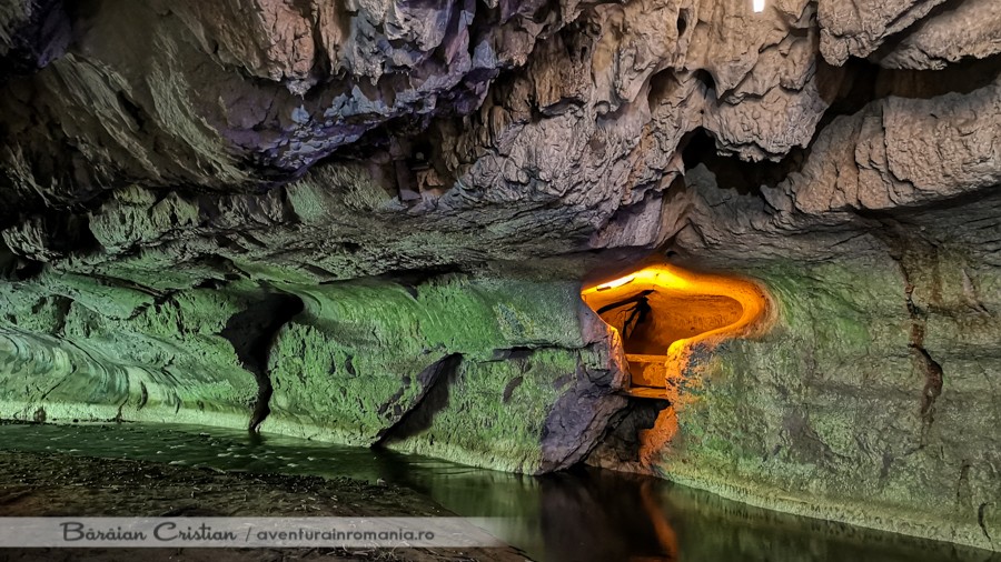 Peștera Bolii, Peșteri - Aventura în România