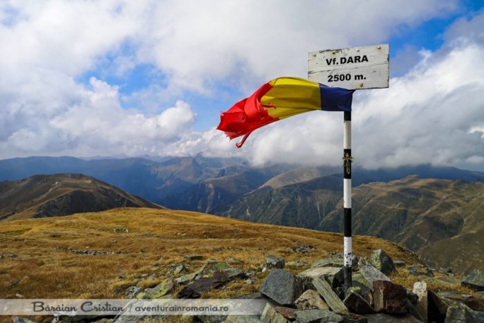 Cele 14 vârfuri de peste 2500 de metri din România, Munti - Aventura in ...