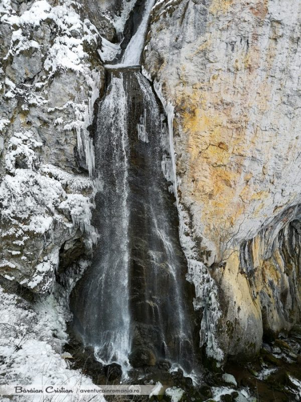 Cascada Vânătările Ponorului, Cascade, Aventură în România