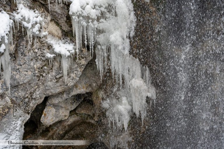 Cascada Vânătările Ponorului, Cascade, Aventură în România